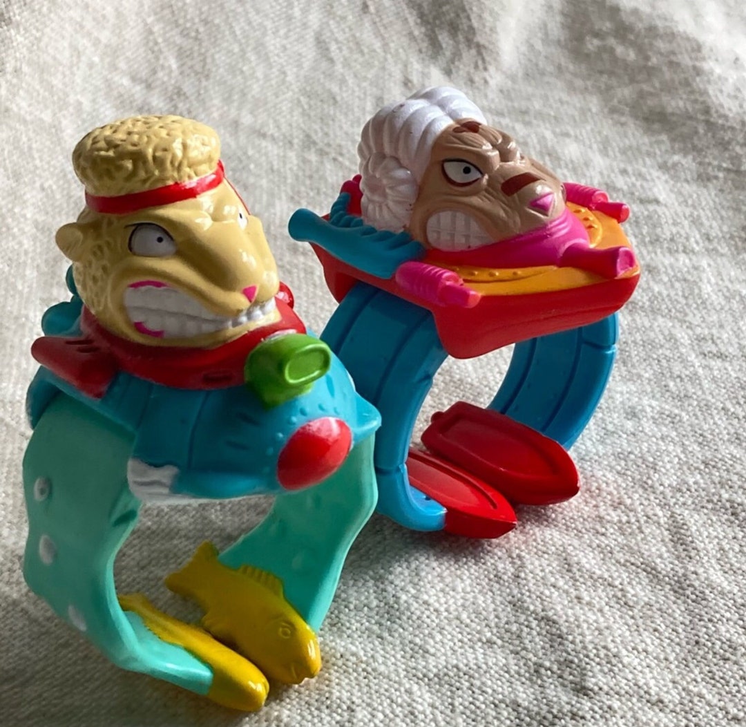 Barnyard Commandos 1990 Action Figure Bracelet Burger King Kid's Meal ...