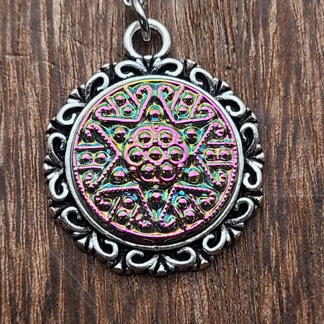 Six Point Star 18 Mm Czech Button Necklace - Etsy