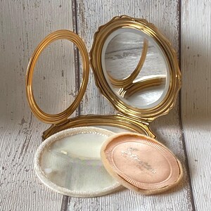Vintage 1970s Stratton Queen Convertible Powder Compact With Toile ...