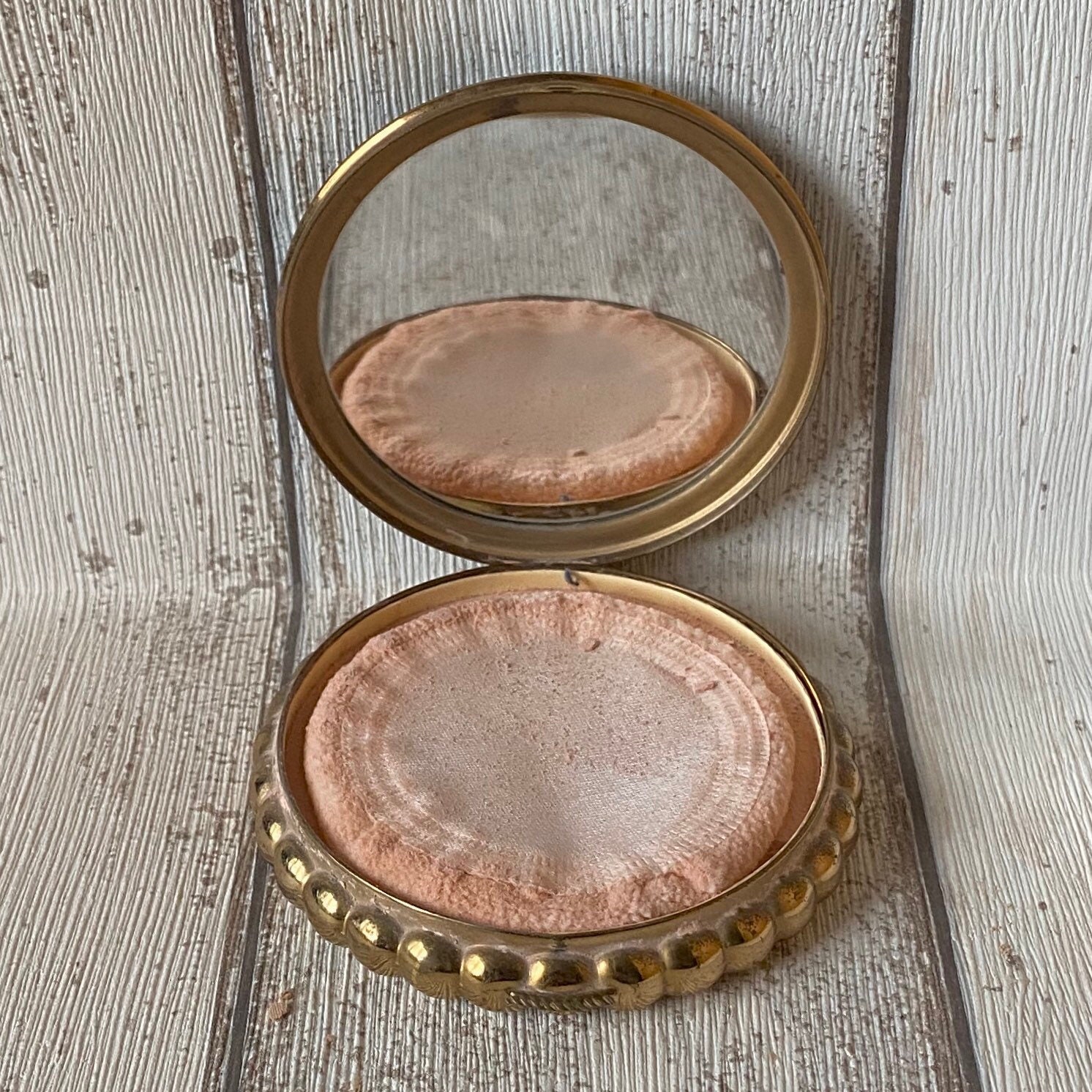 Vintage Pressed Powder Compact With Marcasite Embellishment on - Etsy