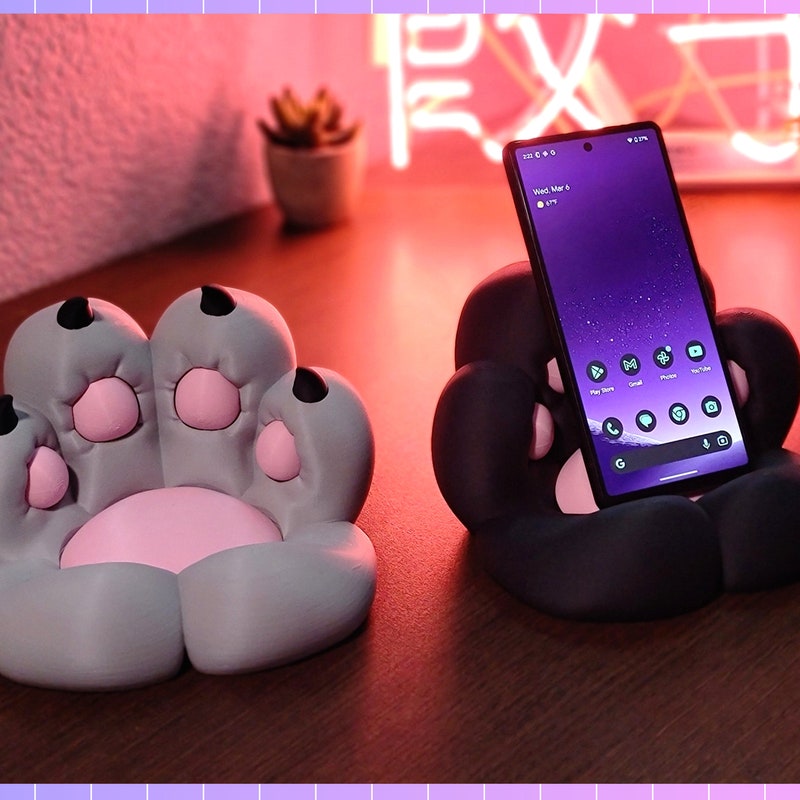 Kawaii Phone Holder - Etsy