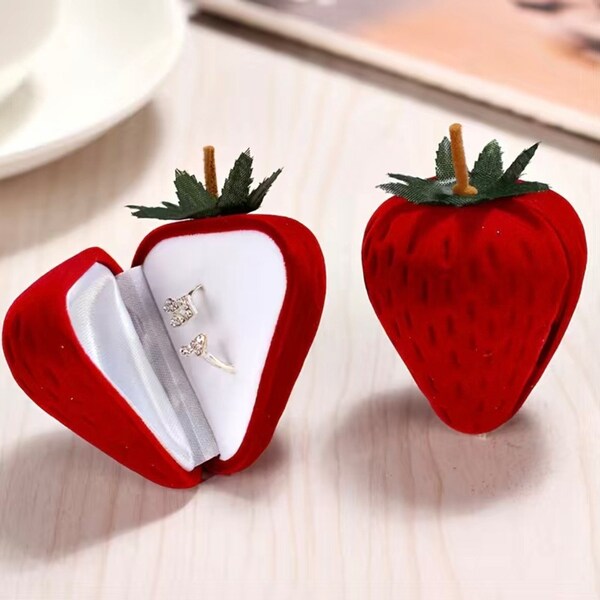 Strawberry Ring - Etsy