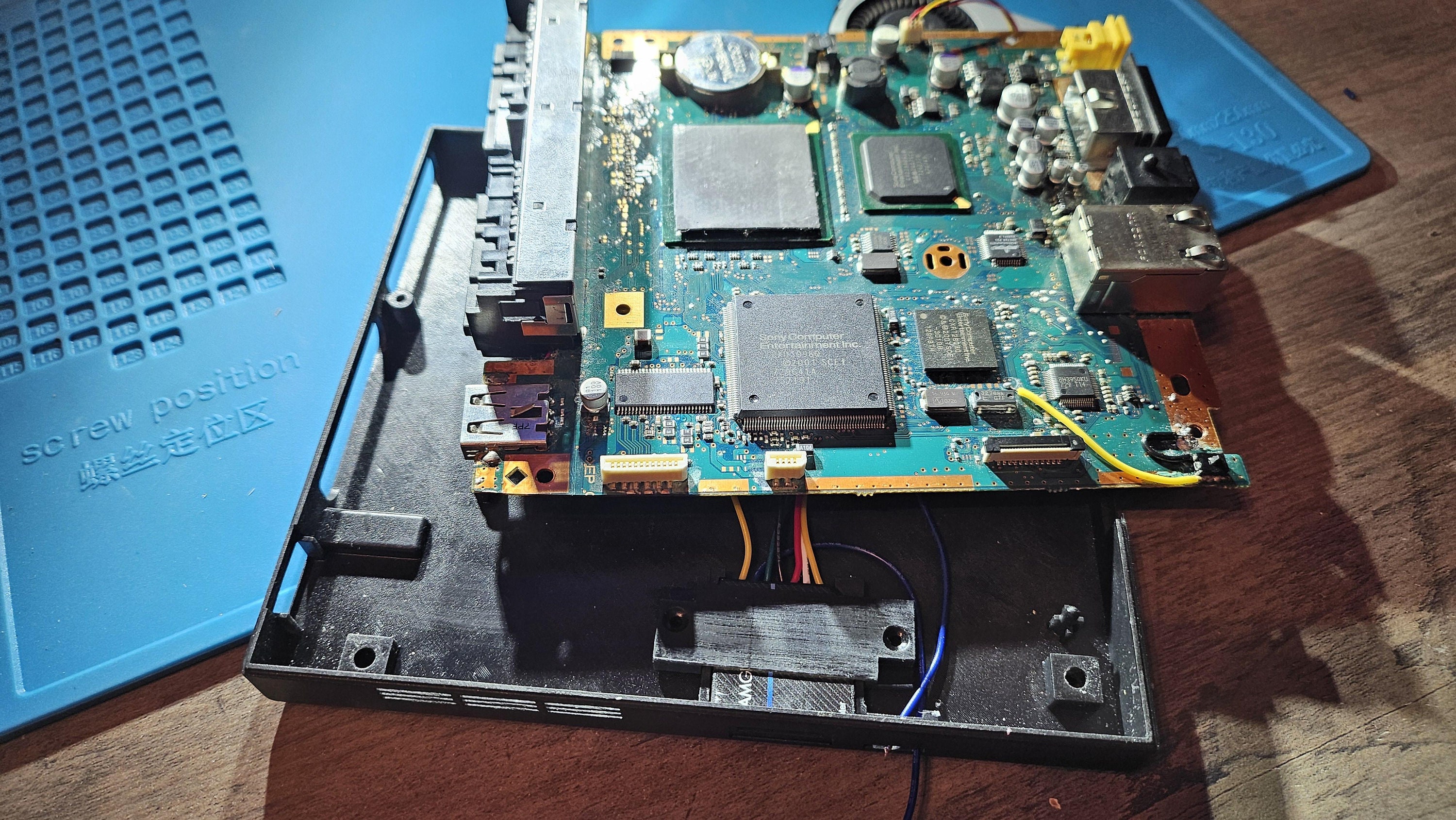 Playstation 2 PS2 Super Slim Digital Bundle custom/modded Internal ...