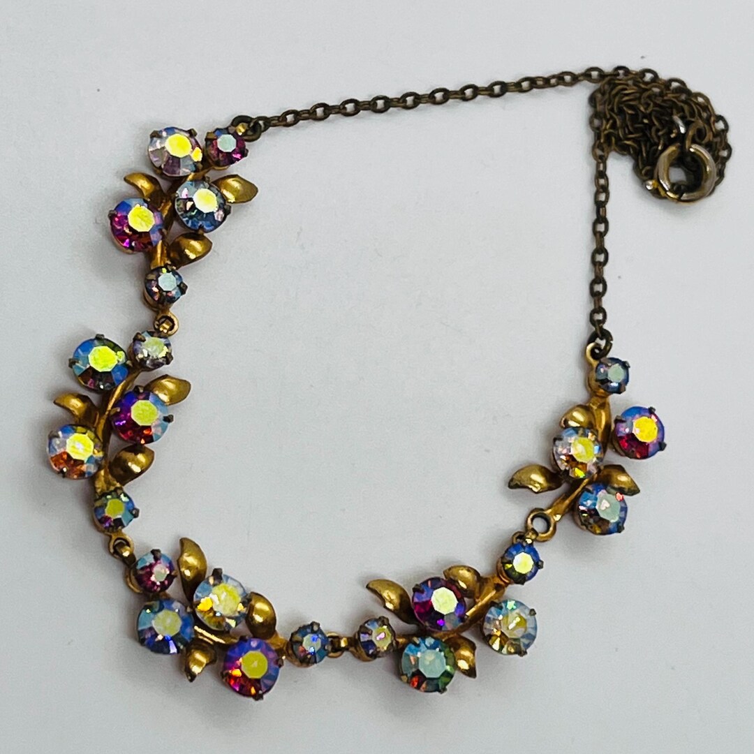 Beautiful Vintage Victorian Style Gold Tone Floral Necklace With Aurora ...