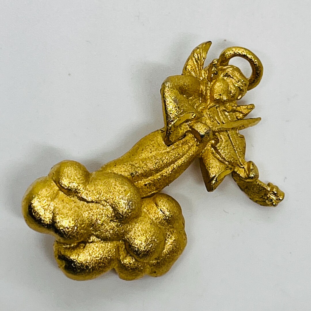 Fabulous Rich Gold Tone Angel on A Cloud Brooch. Striking Angel Rich ...