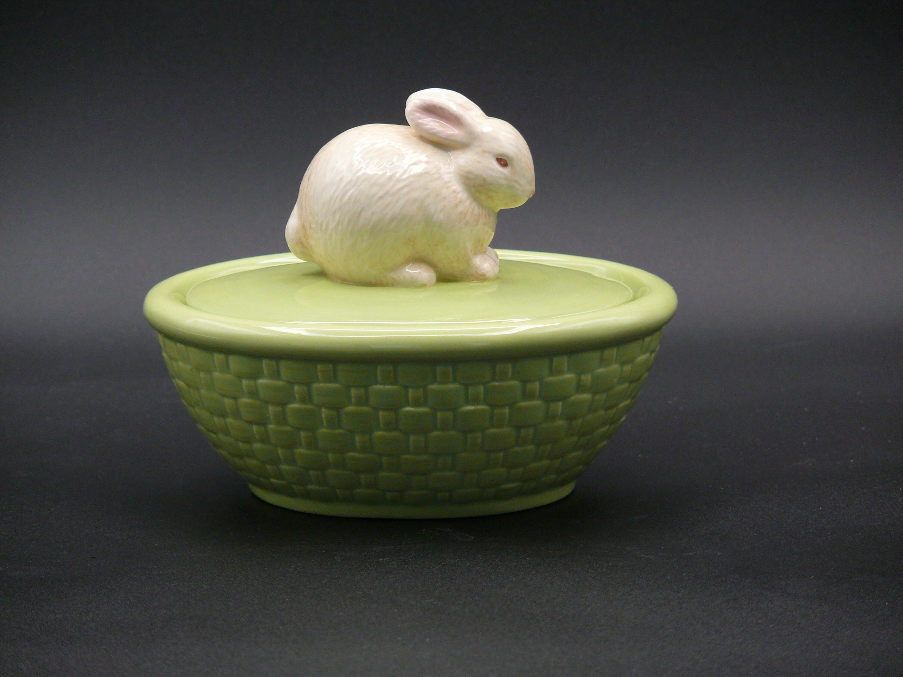 Easter Bunny Trinket Box, Lidded Green Box With Bunny, Ceramic Bunny ...
