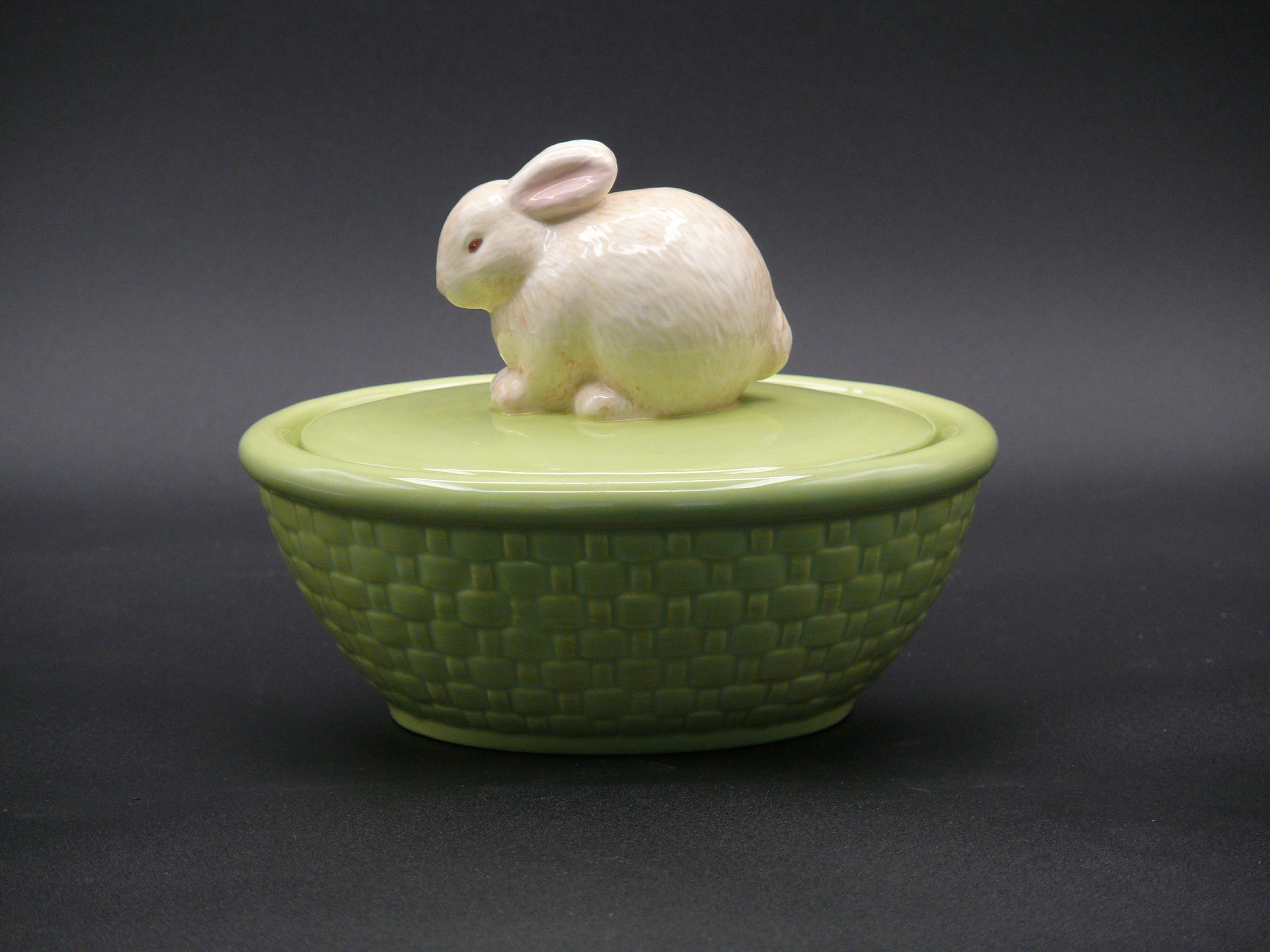 Easter Bunny Trinket Box, Lidded Green Box With Bunny, Ceramic Bunny ...