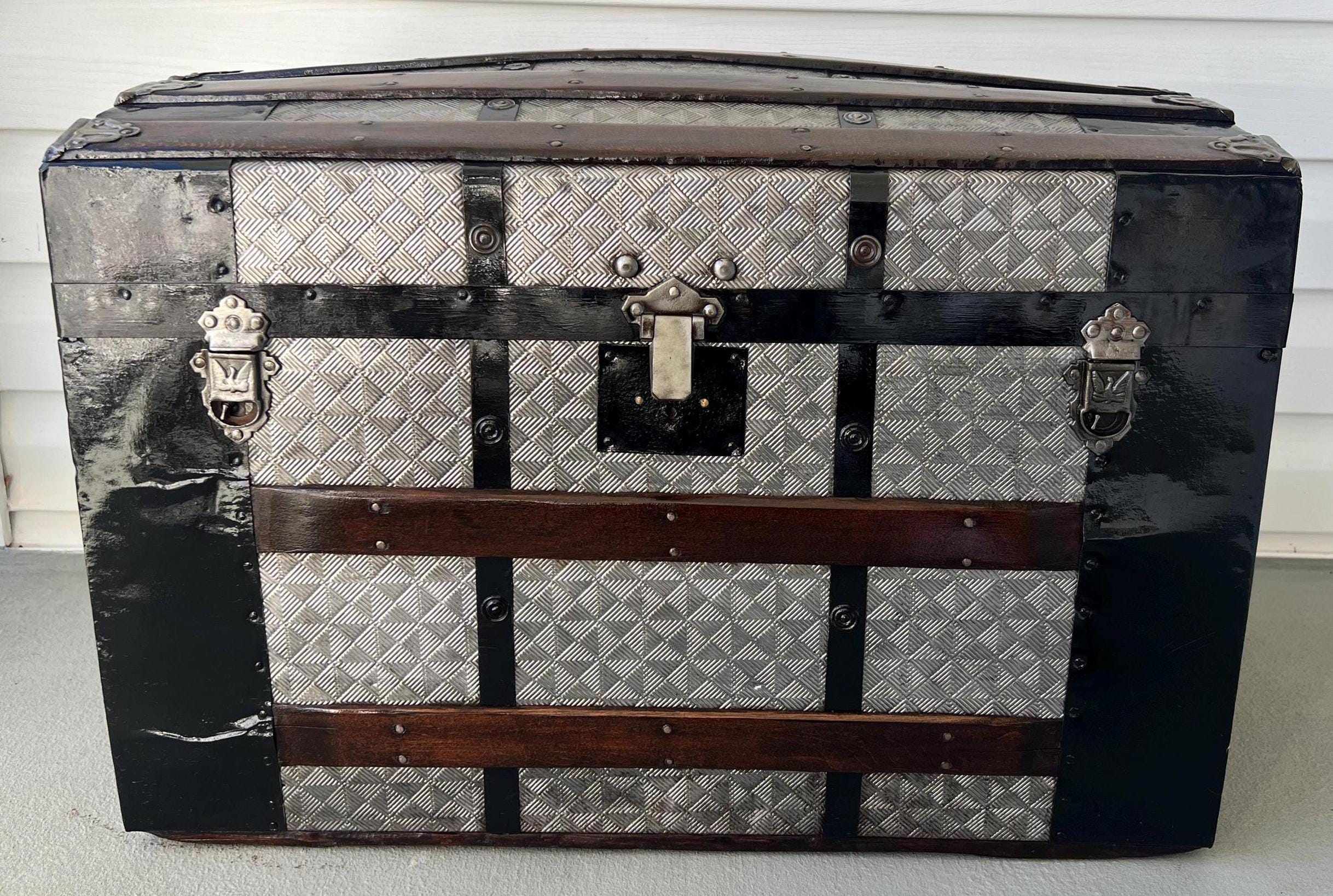 Late 1800s Trunk - Etsy