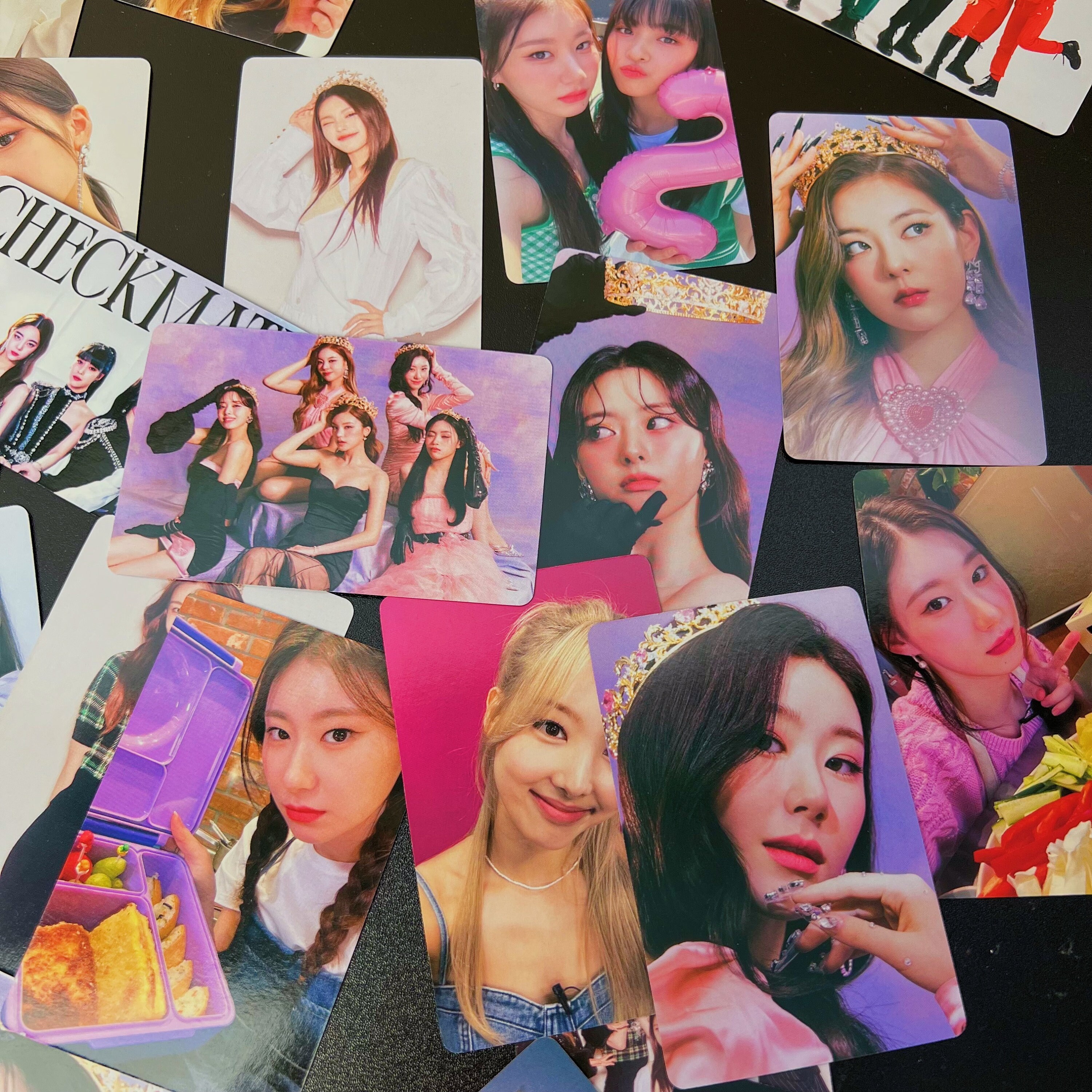 ITZY PHOTOCARDS 55 Assorted ITZY Checkmate Album Photocards - Etsy ...