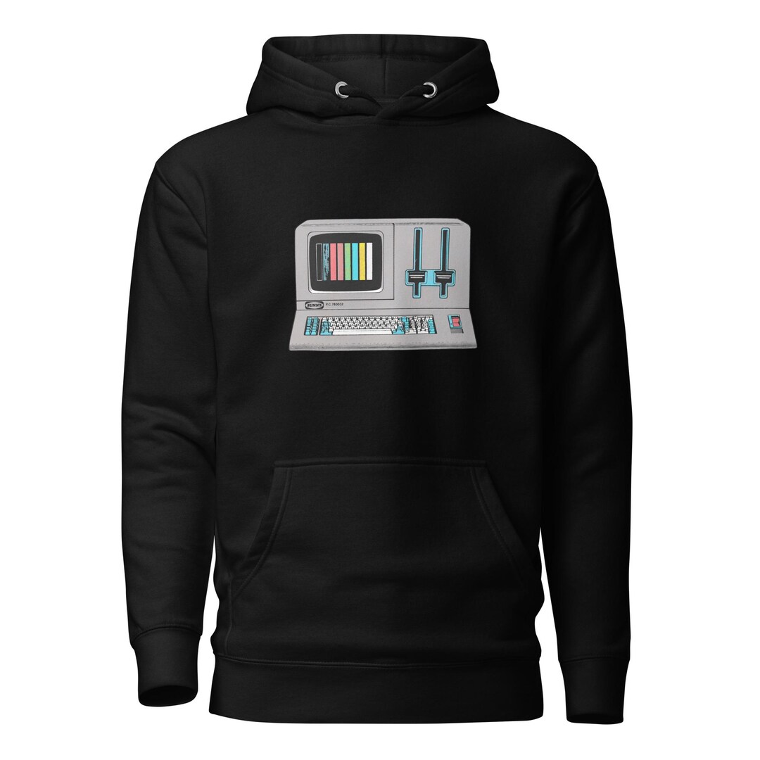 Retro Vintage Old Computer PC Terminal Console 80s Vaporwave Design ...