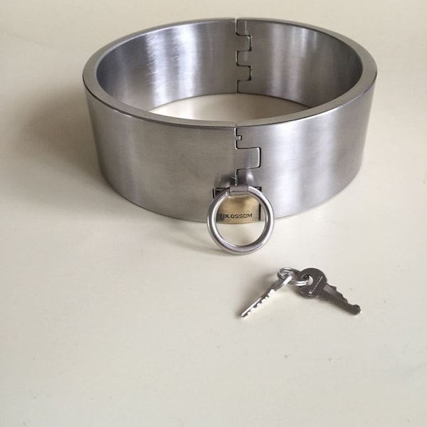 Steel Bondage Collar - Etsy