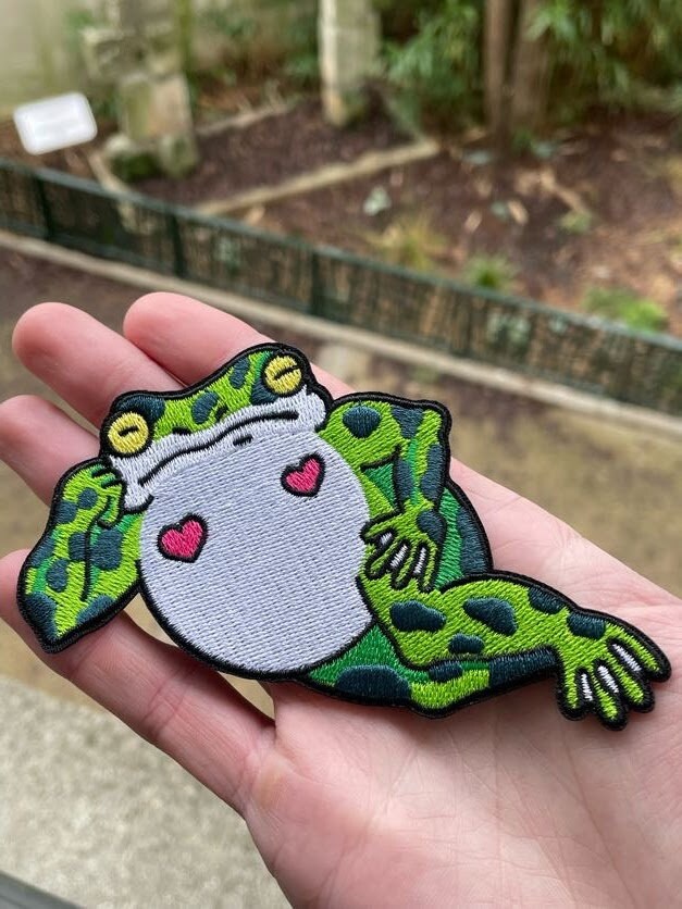 Sassy Frog Heart Shape Nips Iron on Patch Funny Adorable - Etsy