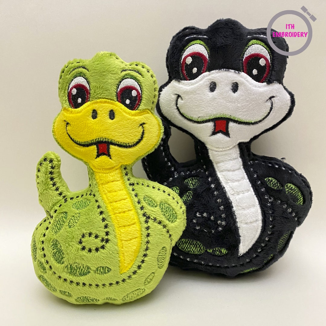 In the Hoop Machine Embroidery Design ITH Cute Snake Reptile Serpent ...