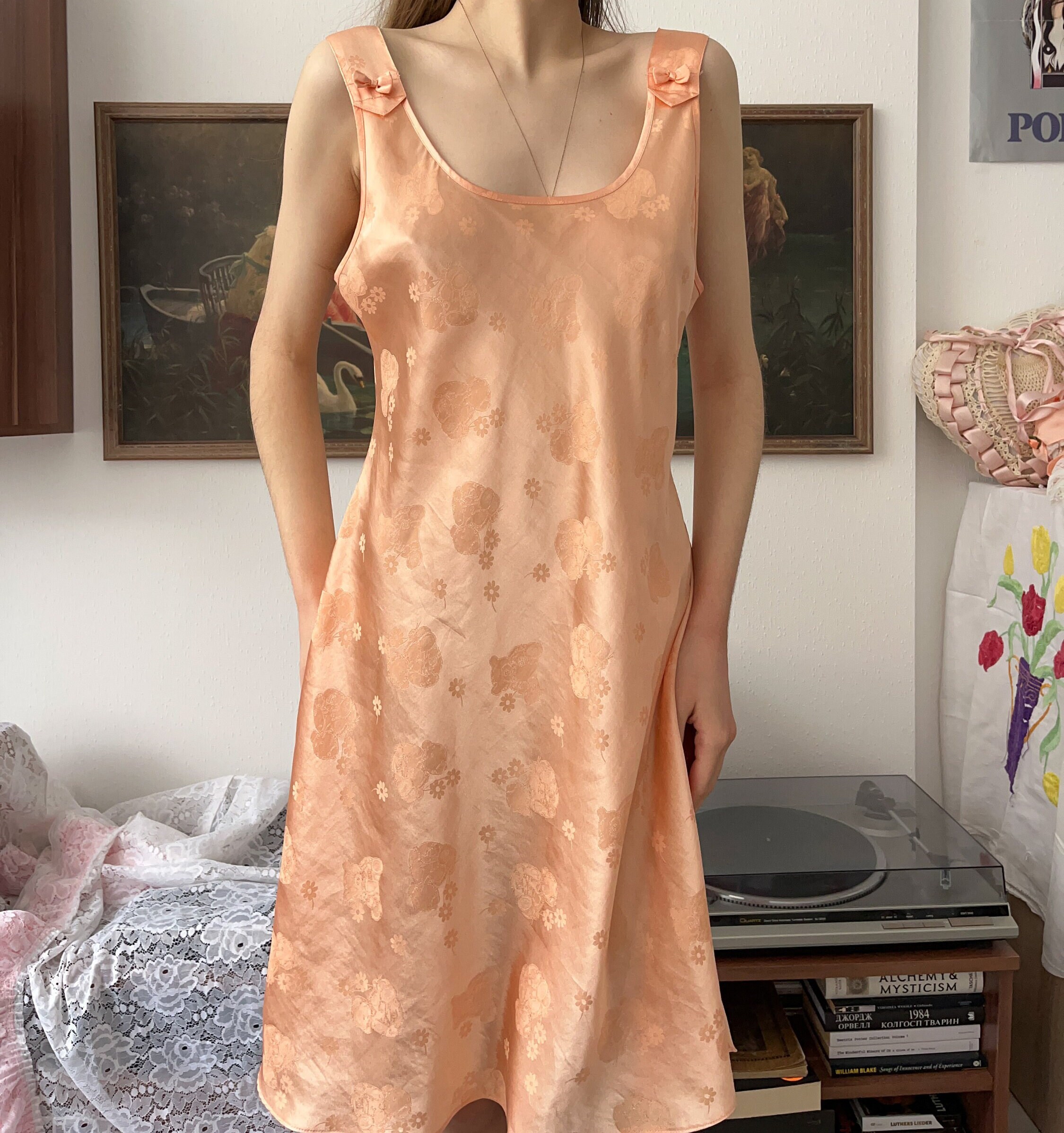 Vintage Peach Satin Teddy Bear Pattern & Bows Slip/nightgown - Etsy