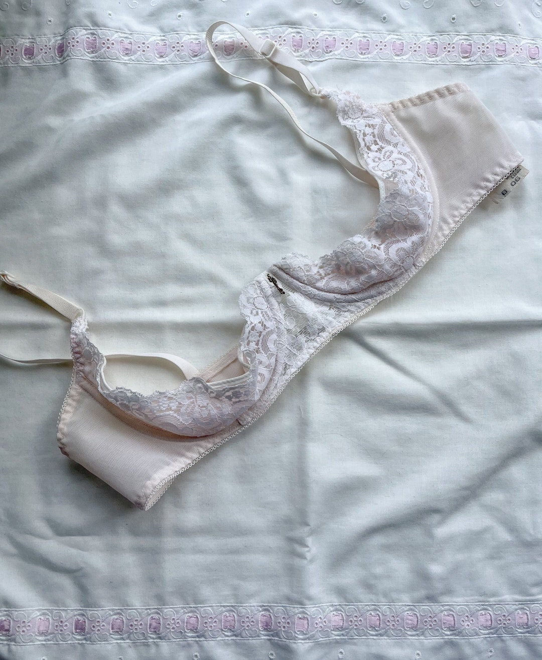 Vintage 80s Escora White Lace Shelf Bra, Half Bra, Demi Cup Bra - Etsy