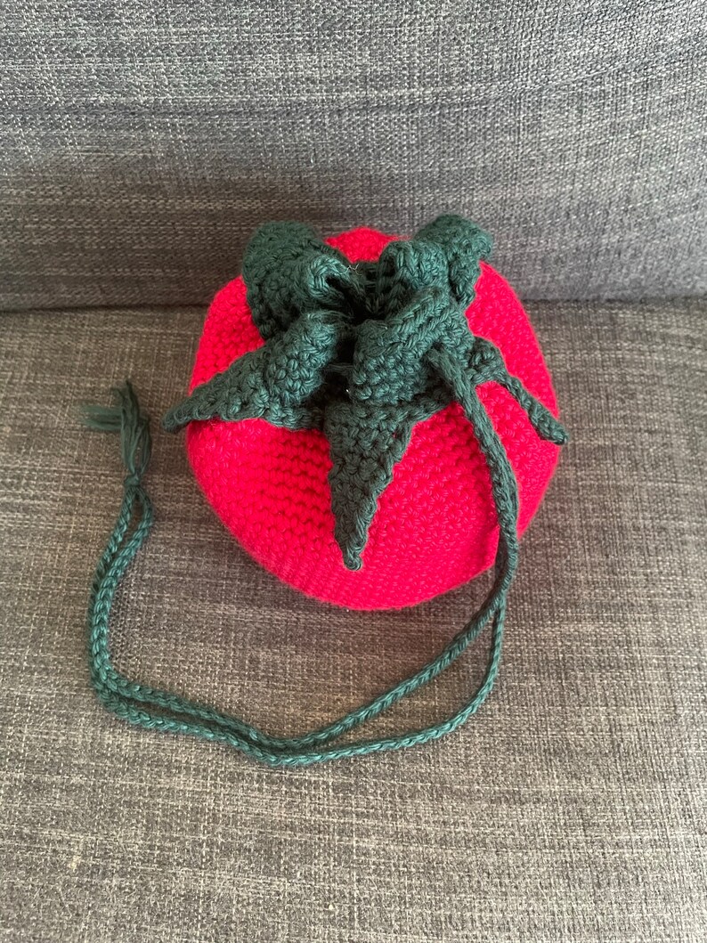 Tomato Fruit Drawstring Bag Crochet Pattern | No-sew Pouch Pattern for ...