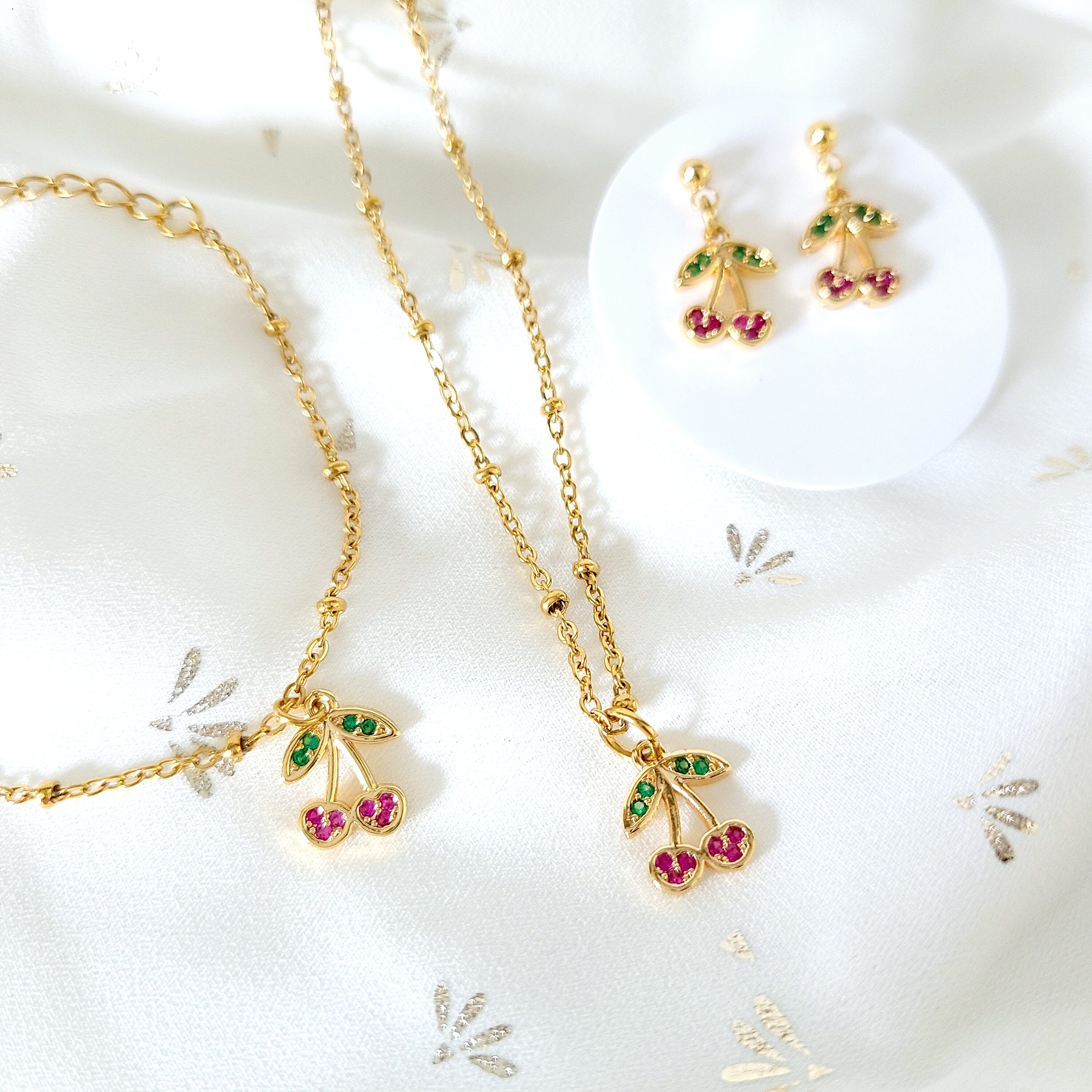 Simple Gold Jewelry Set