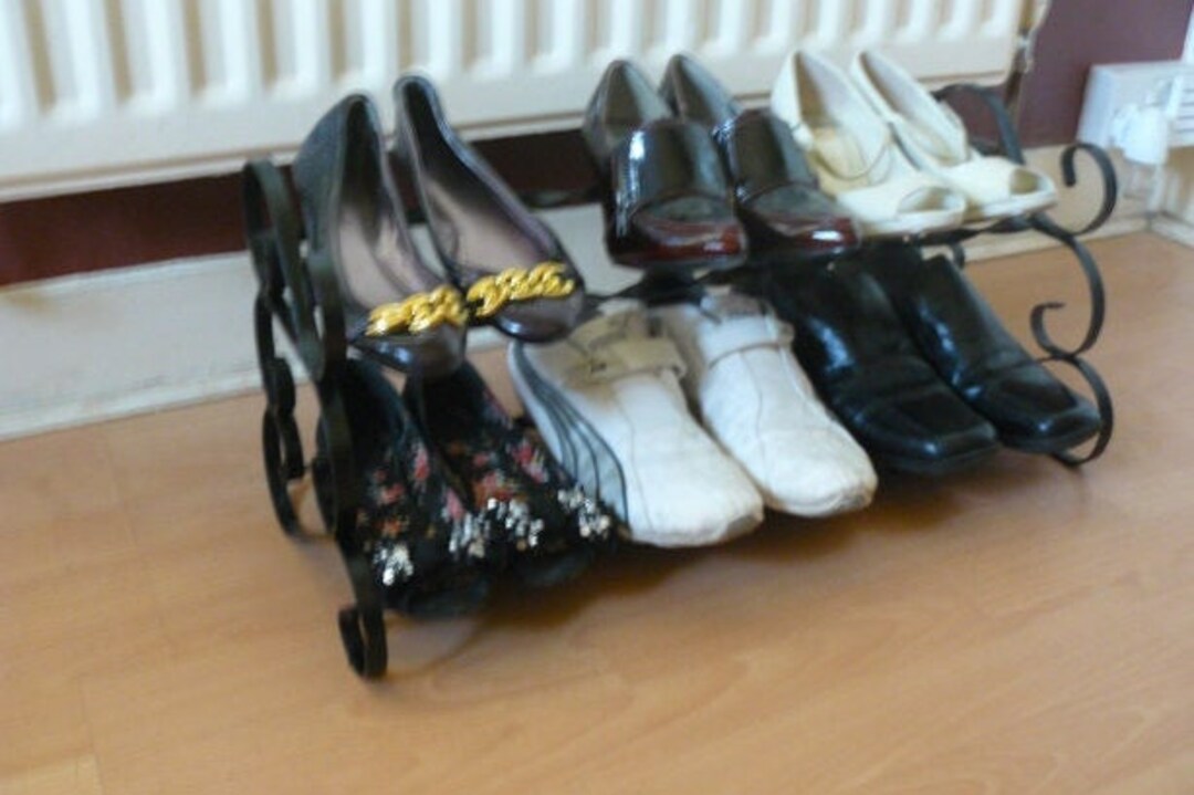 6 Pair Scrolled Wrought Iron Shoe Rack - Etsy