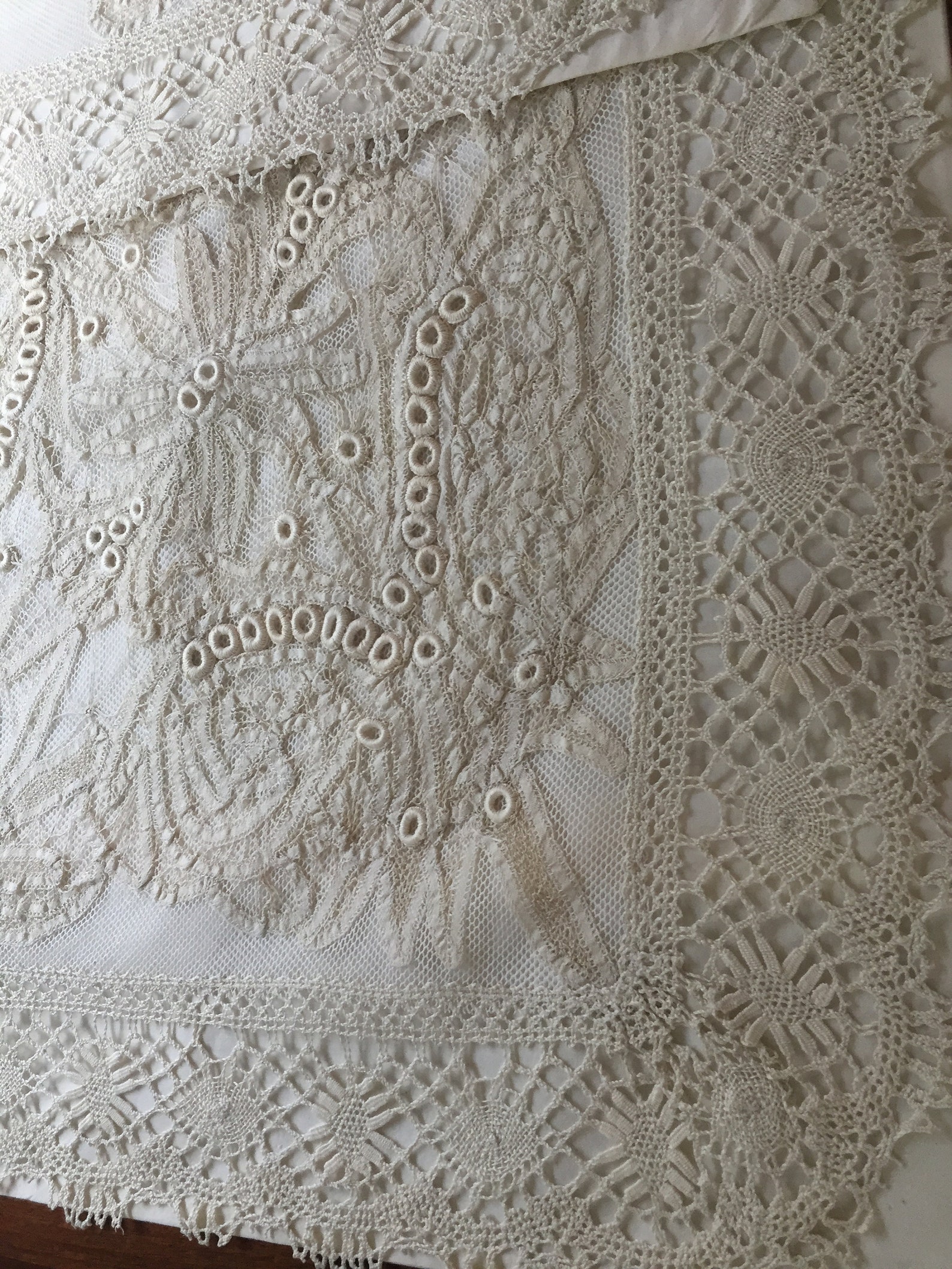 ANTIQUE PILLOW Shams With Battenburg Tape Lace Cream Color Hand Made ...