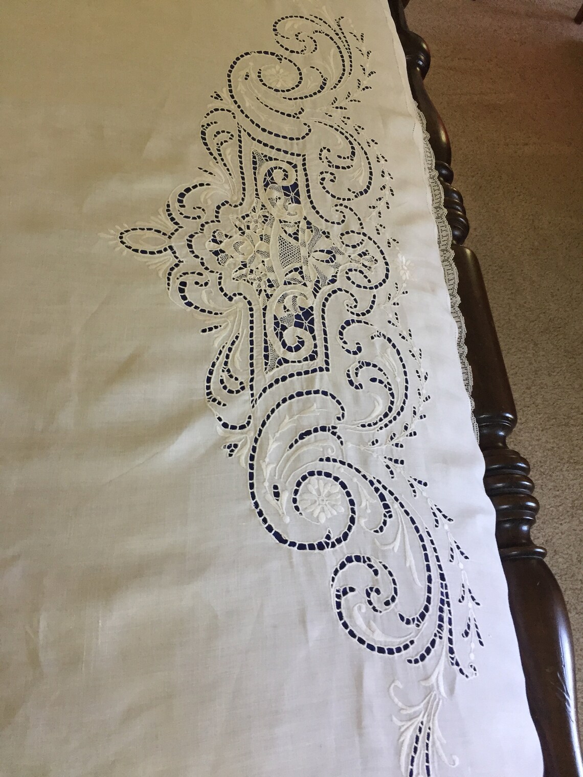 ANTIQUE LINEN Sheet White With Beautiful Hand Work Point De Venise Lace ...