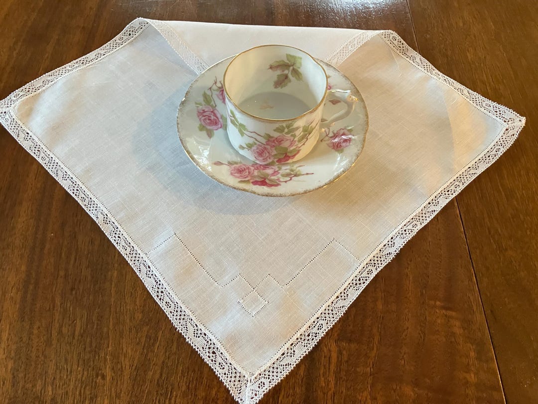 ANTIQUE/VINTAGE Luncheon or Tea Napkins a Set of Twelve Fine Linen and ...