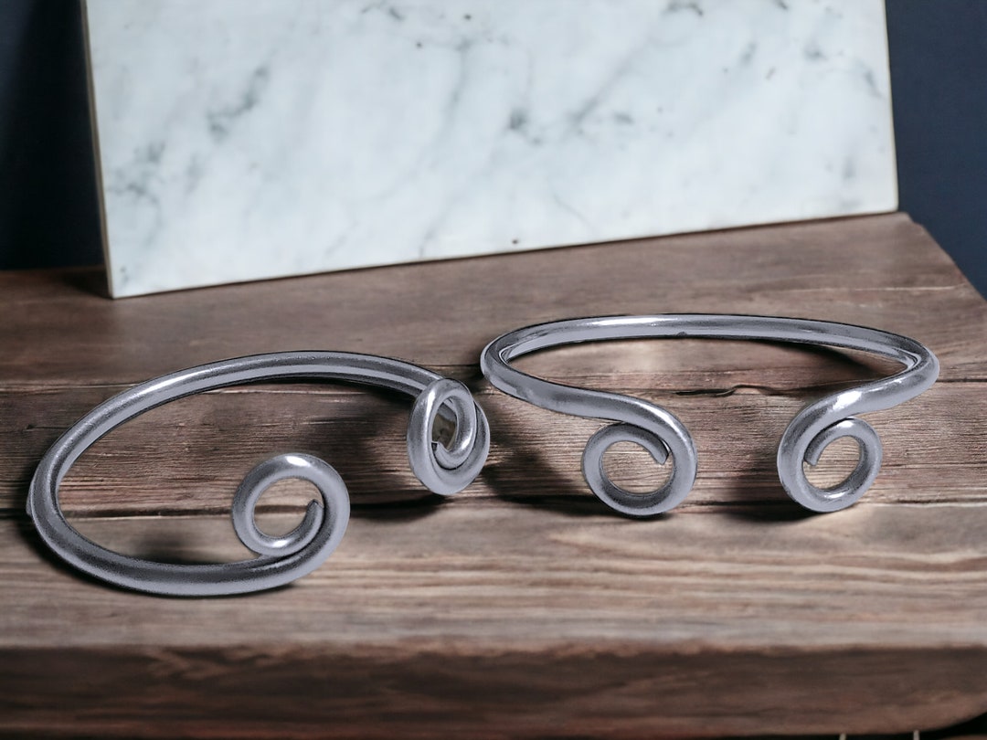 Hand Forged Curled Antique Ends Hands Silver West Indian Bangles Silver ...