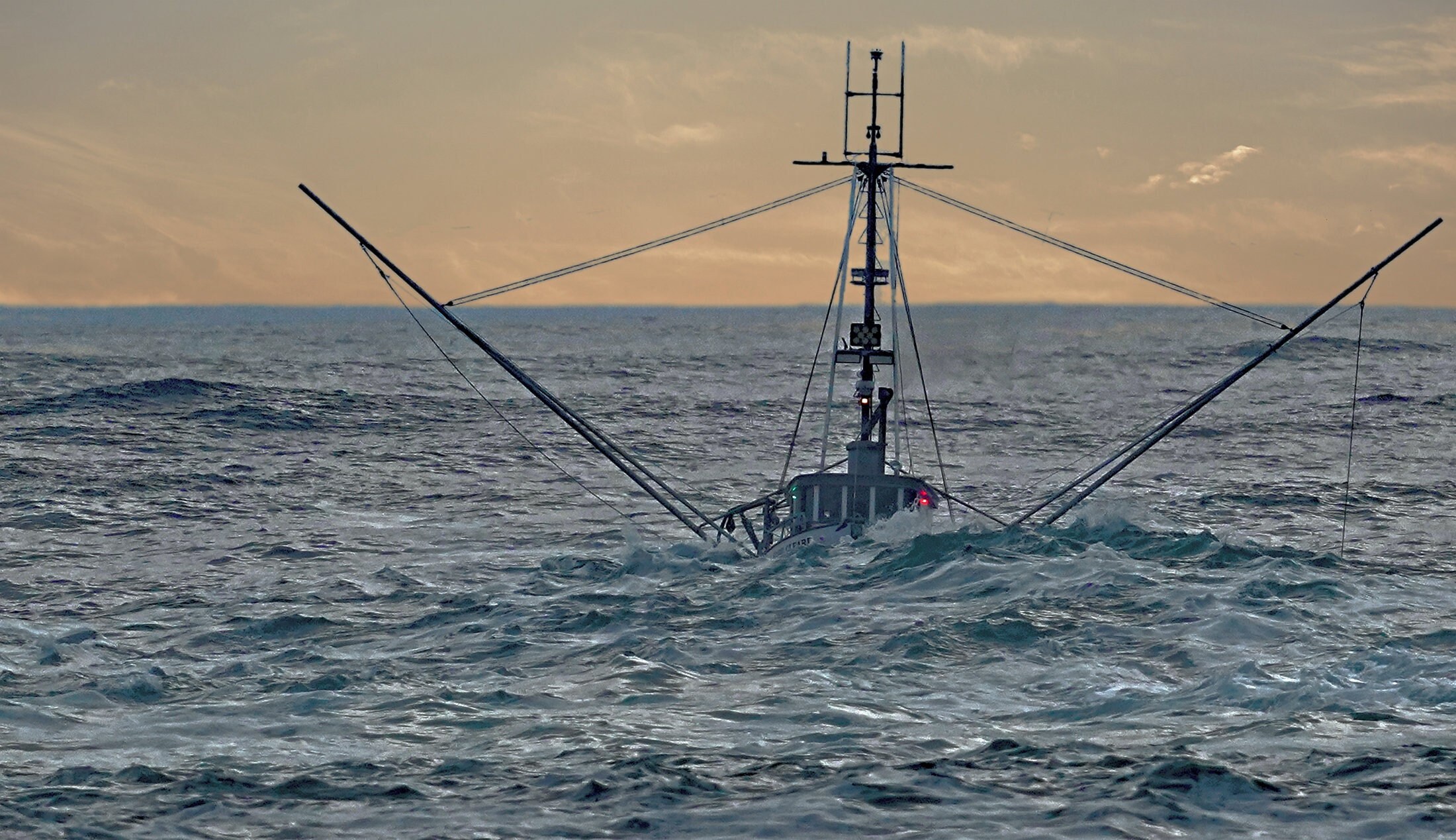 F/V Cape Cleare ~ Yaquina Bay Bar - Downloadable Digital Photo Print - Etsy