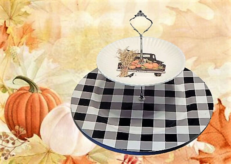 Two Tier Fall Serving Set New Buffalo Plaid and Fluted Edge Black Farm ...
