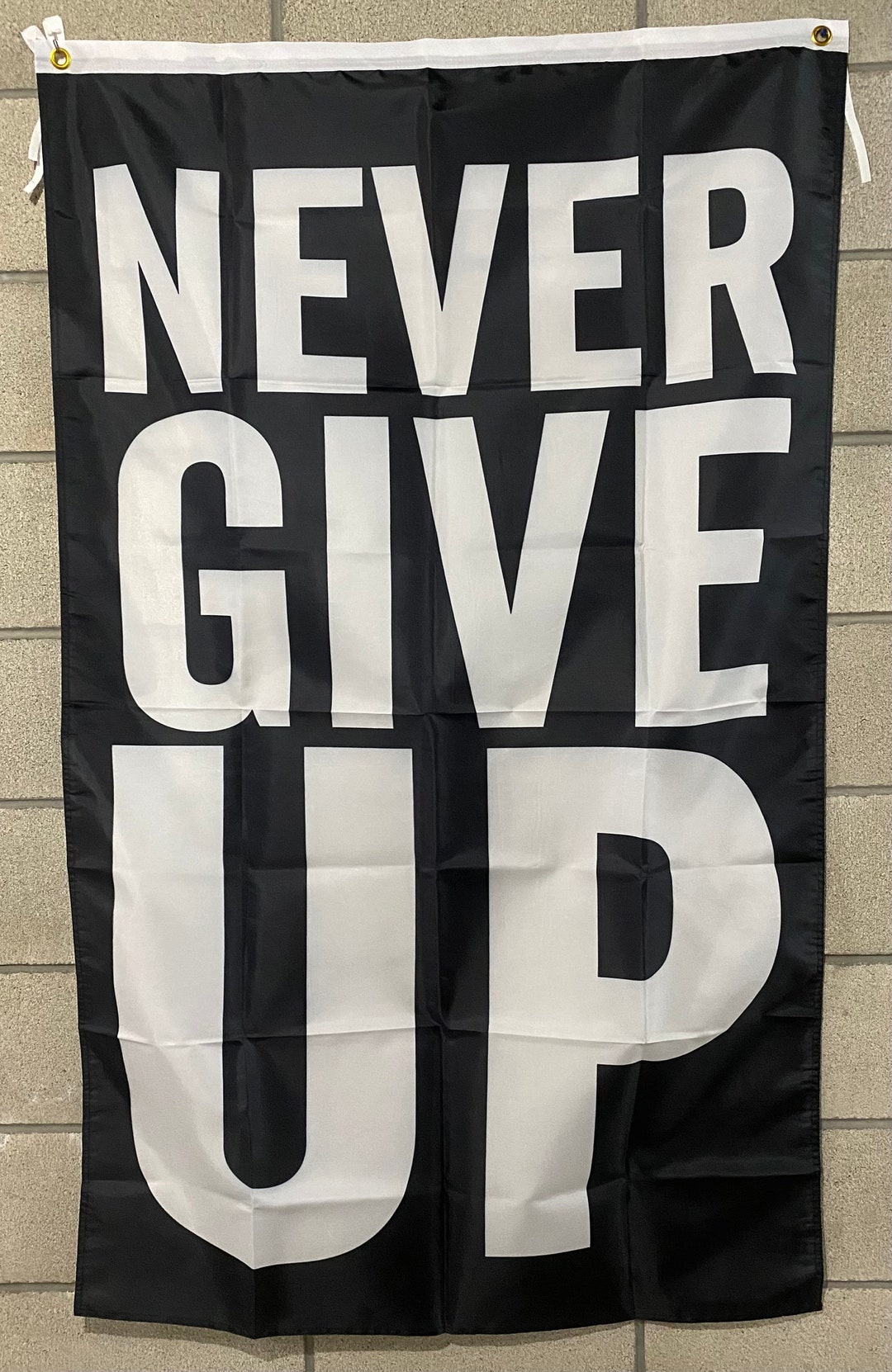 Gym Motivation Flag FREE SHIP Never Give up Lift Athlete Man Cave Get ...