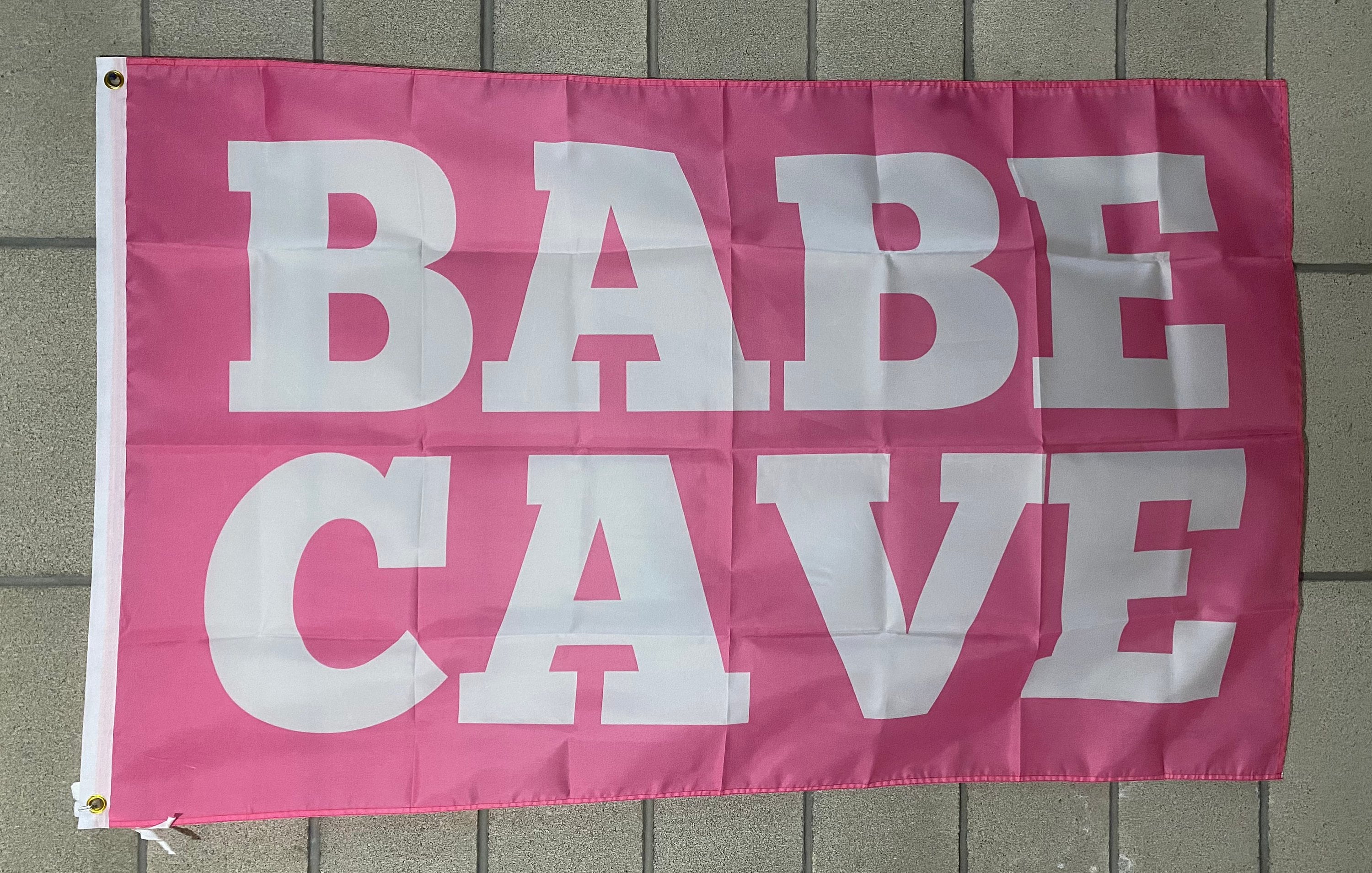 Babe Cave Flag FREE USA SHIPPING Girls Milf Beer Fun Republican Party College Play Usa Guns ...