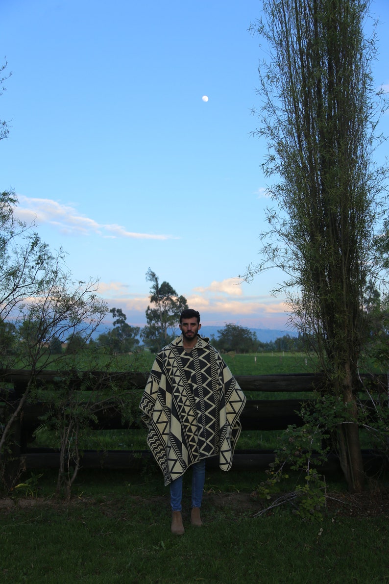 Oversized Andean Poncho for Men: Ecuadorian Crafted - Etsy