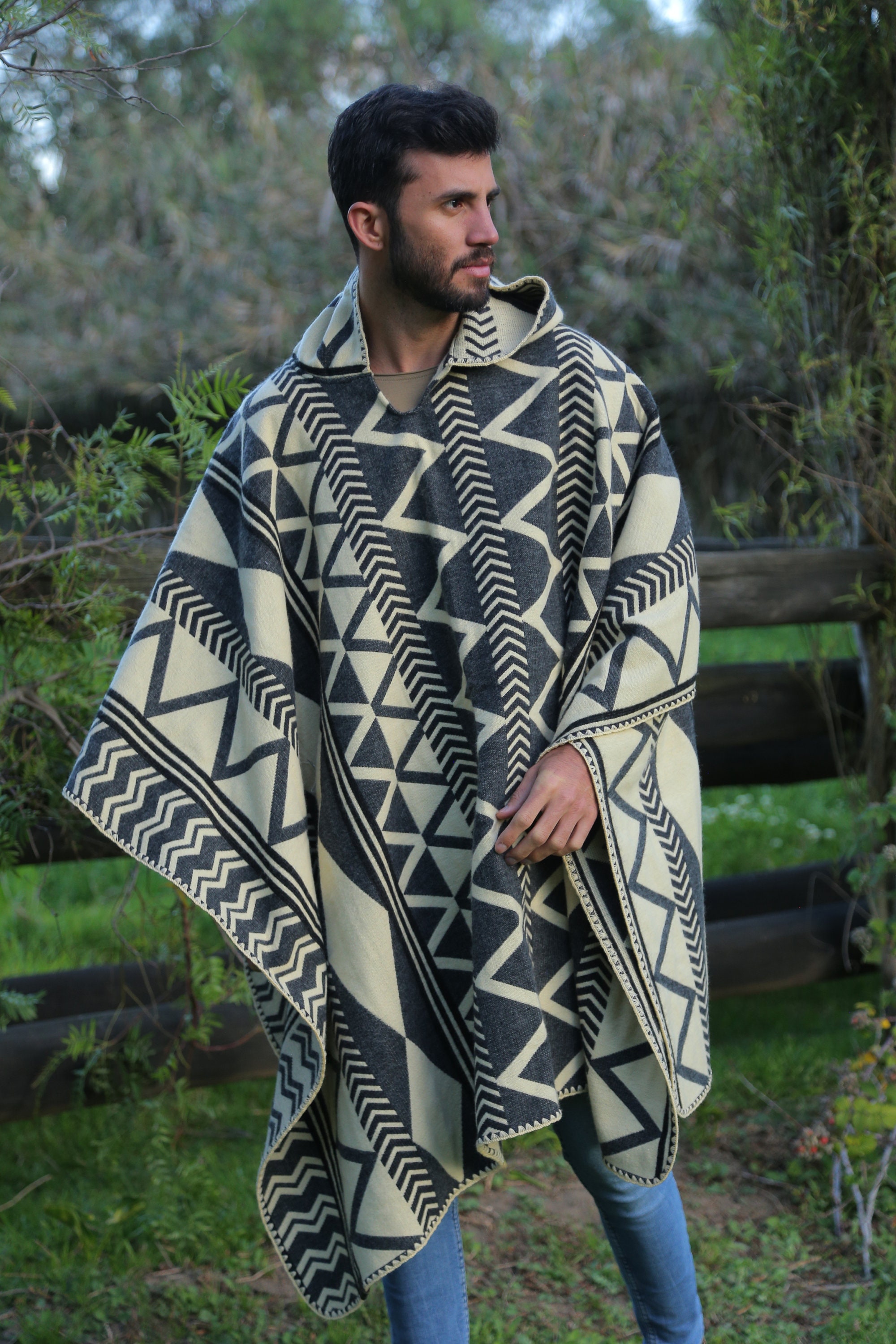 Ponchos for Men, Andean Poncho, Ecuador Poncho, Man Closed Poncho ...
