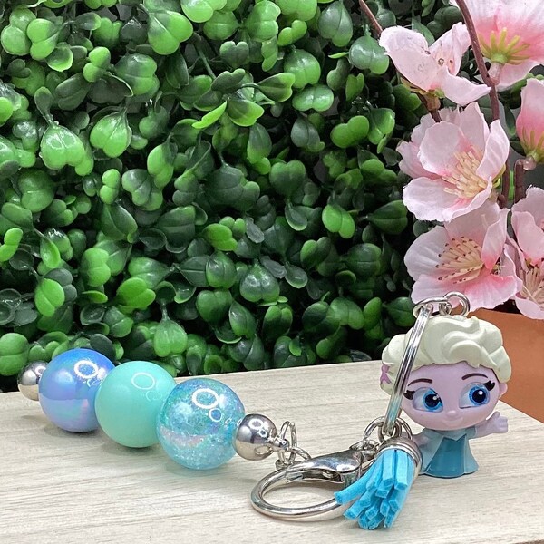 Elsa Keychain - Etsy