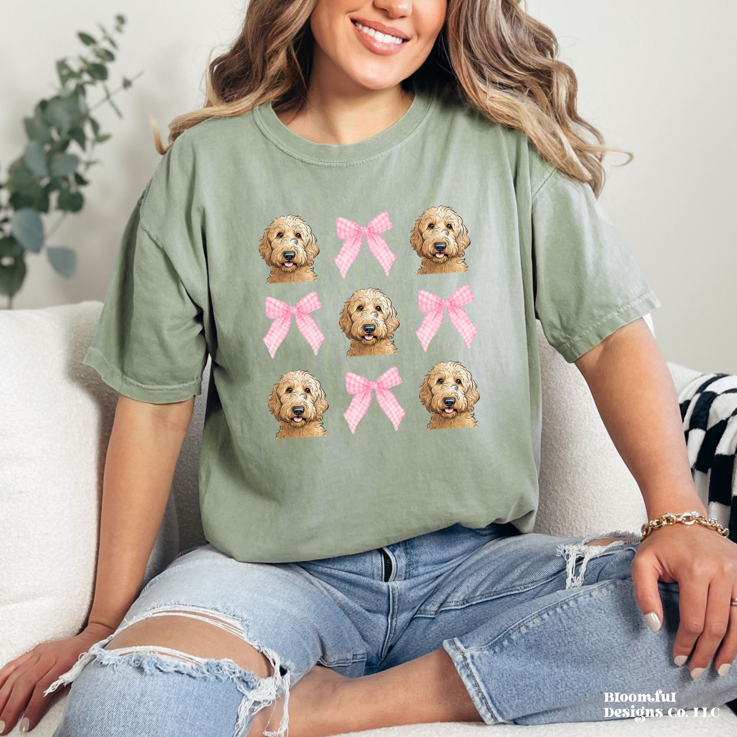 Dog Mom Coquette Shirt Goldendoodle, Pink Bow, Aesthetic Coquette Shirt ...