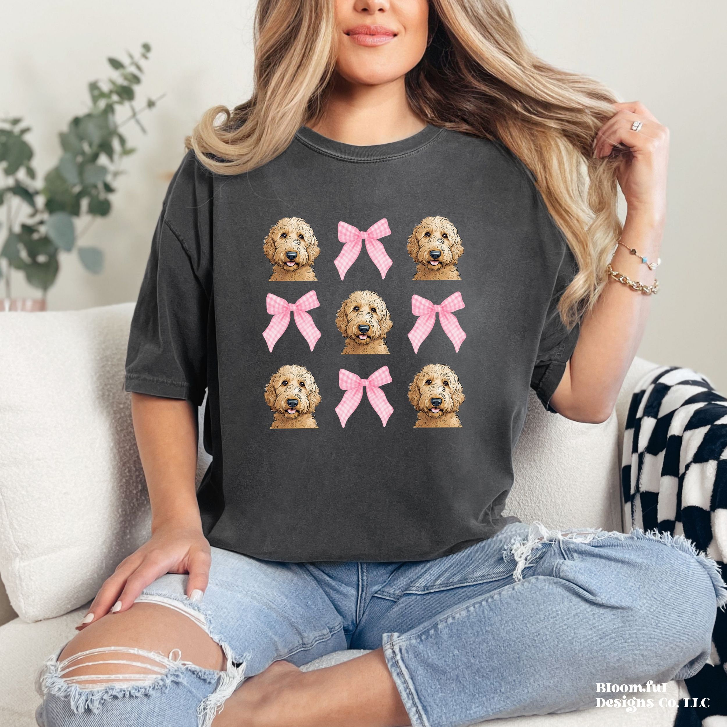 Dog Mom Coquette Shirt Goldendoodle, Pink Bow, Aesthetic Coquette Shirt ...