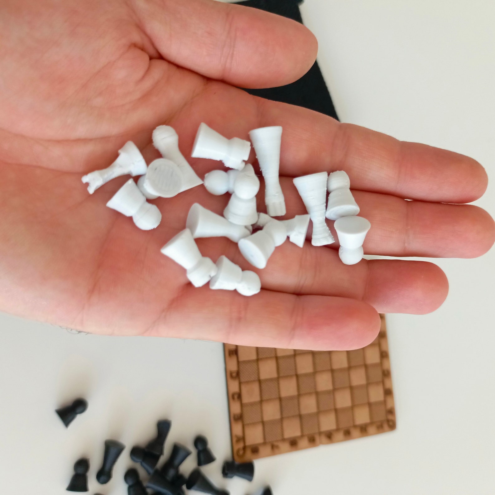 Mini Pocket Size Chess Set Wooden Table Chess Pieces and Easy Packeging ...