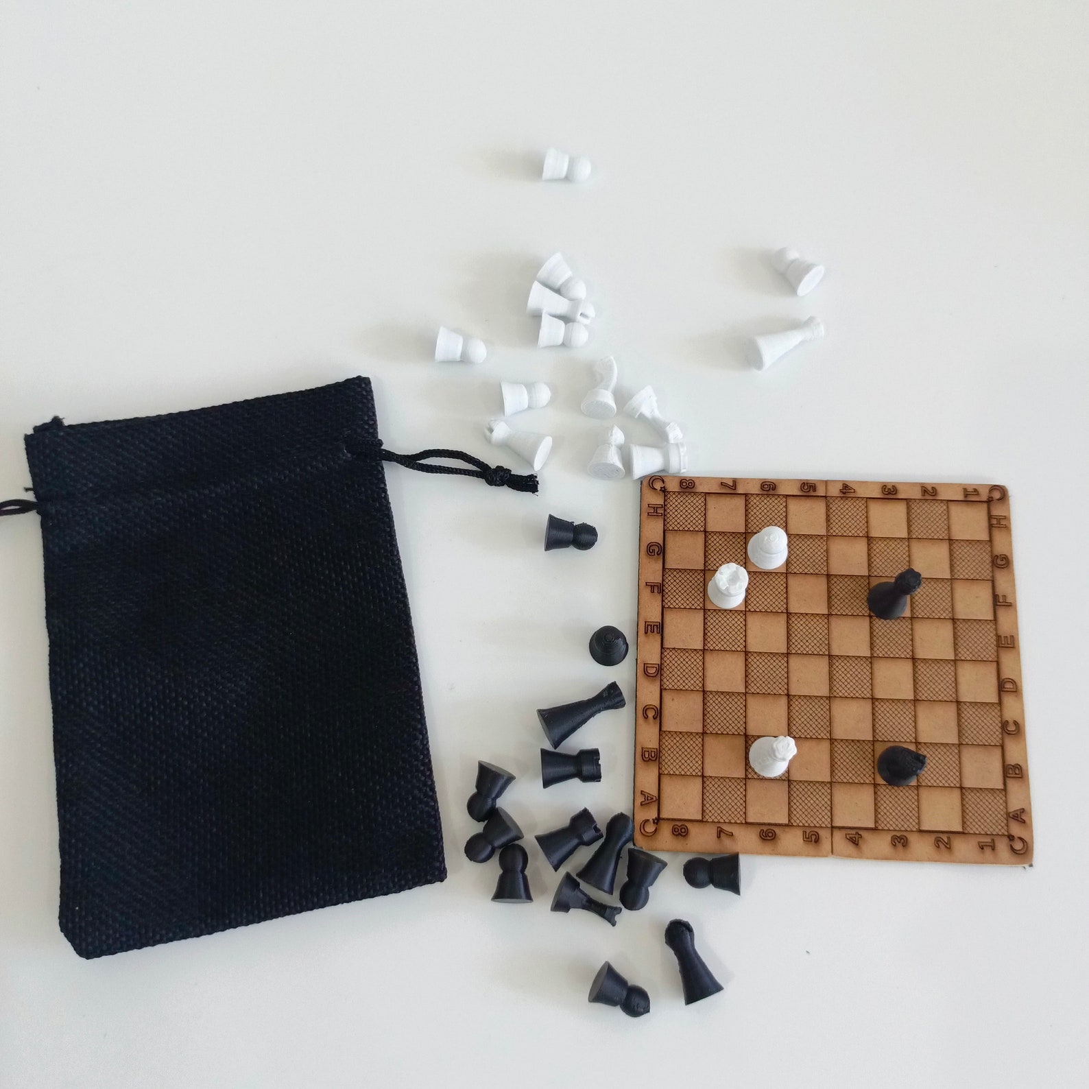 Mini Pocket Size Chess Set Wooden Table Chess Pieces and Easy Packeging ...