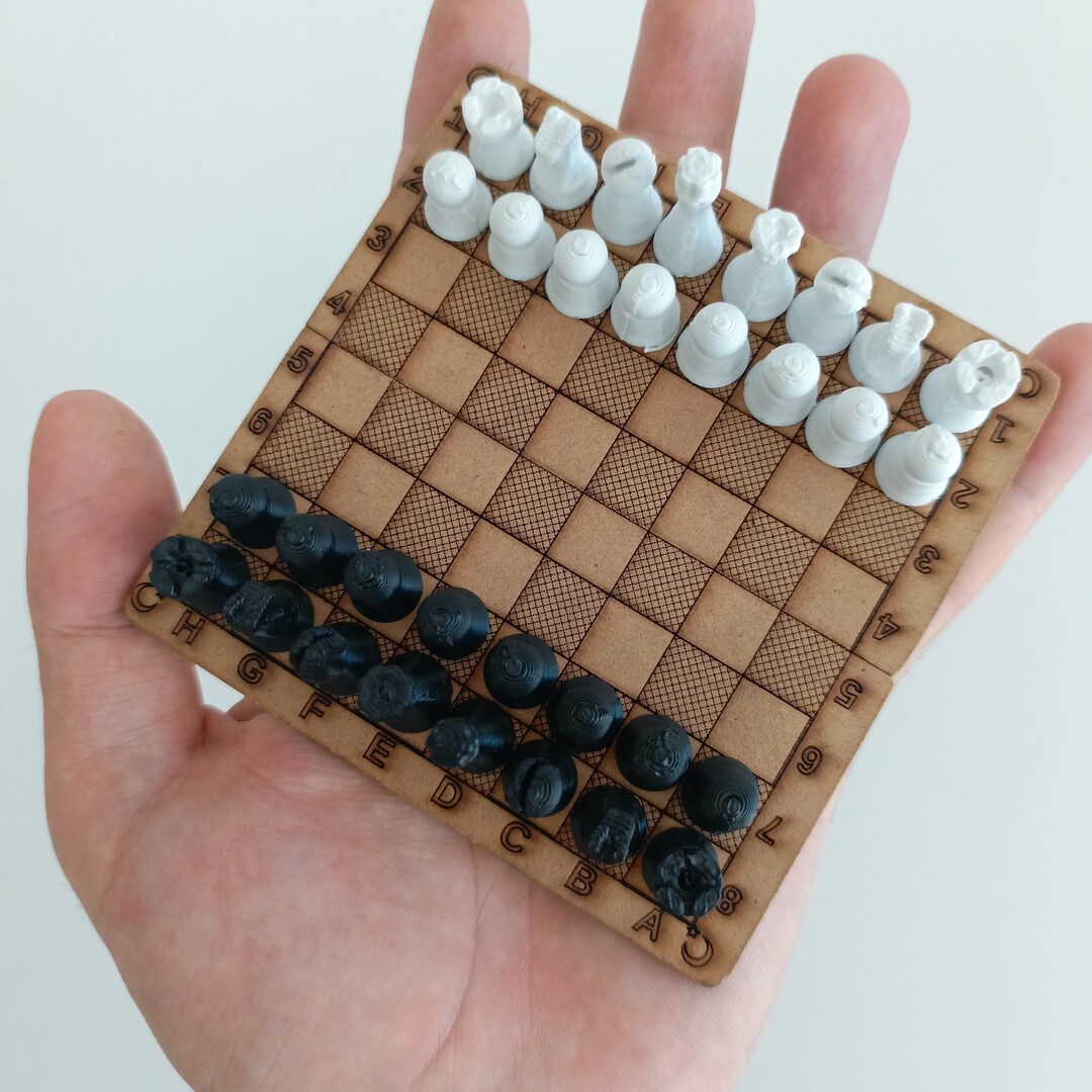 Mini Pocket Size Chess Set Wooden Table Chess Pieces and Easy Packeging ...