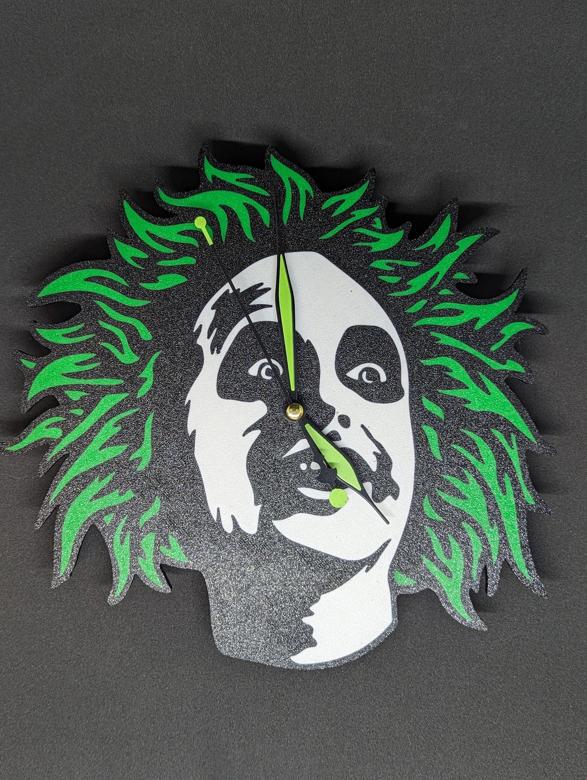 Beetlejuice 3D Printed Clock | Halloween | Tim Burton Michael Keaton - Etsy