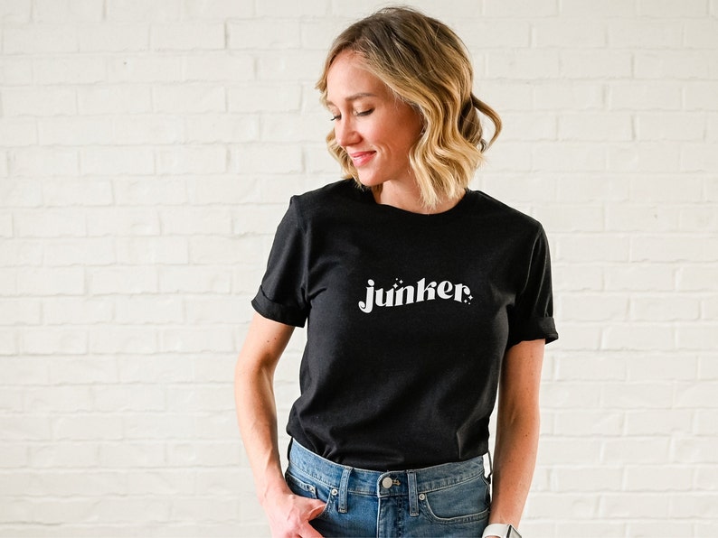 Junker SVG Files for Cricut Junking SVG Yard Sale Queen Sticker SVG I ...