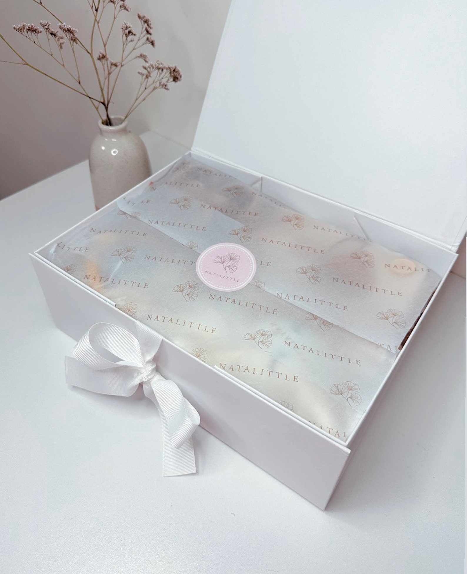 Personalized Twin Baby Gift Box, Gift for Baby Twins, Newborn Twin Boys ...