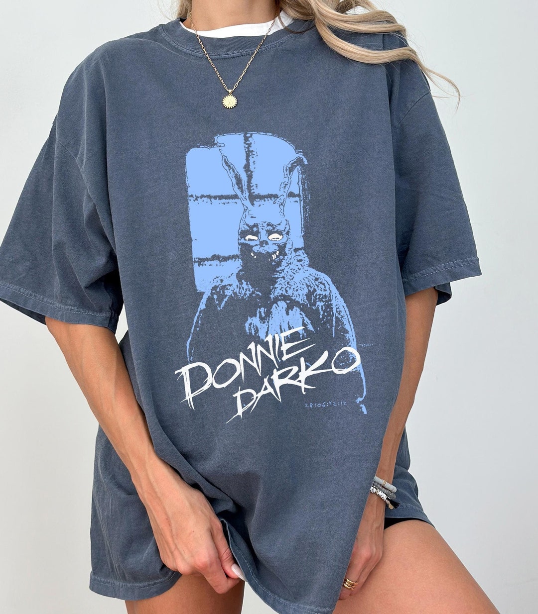 Donnie Darko Graphic Tee, Retro Movie Graphic Tee Shirt, Horror Movie ...