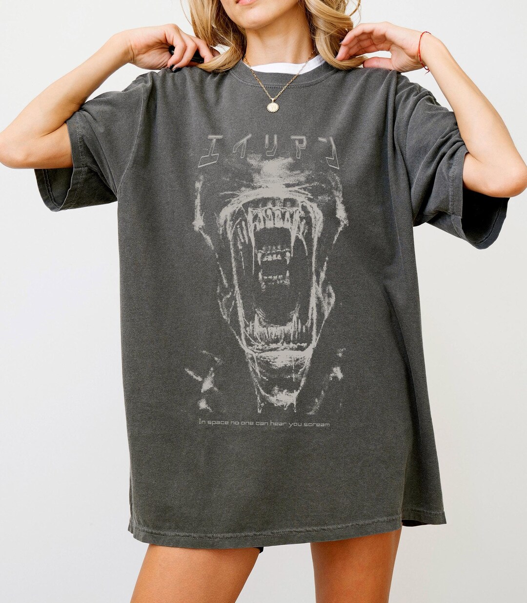 Japanese Alien Xenomorph T-shirt, Retro Movie Graphic Tee Shirt, Aliens ...