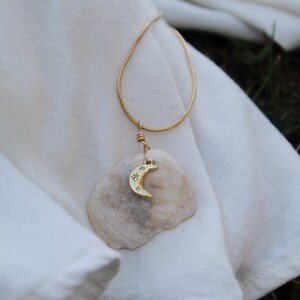 Moon & Shell Necklace | 14k Gold Filled - Etsy