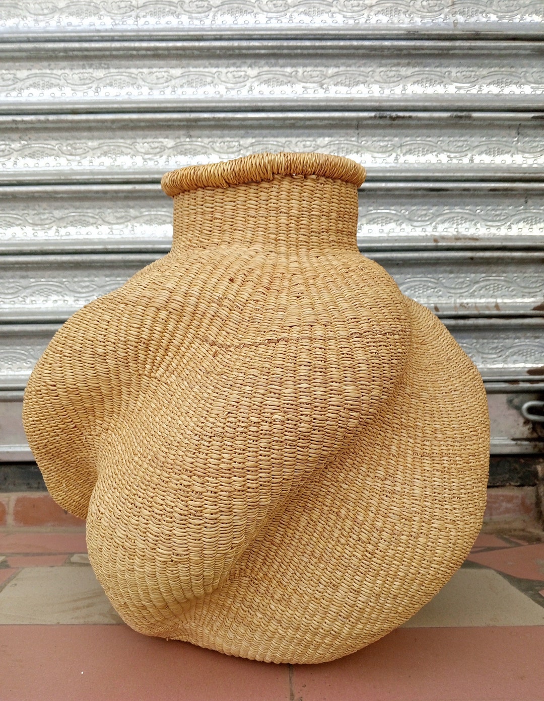Handwoven Wicker Vase, Large Straw Pot Basket, Basabasa Basket, Wavy ...