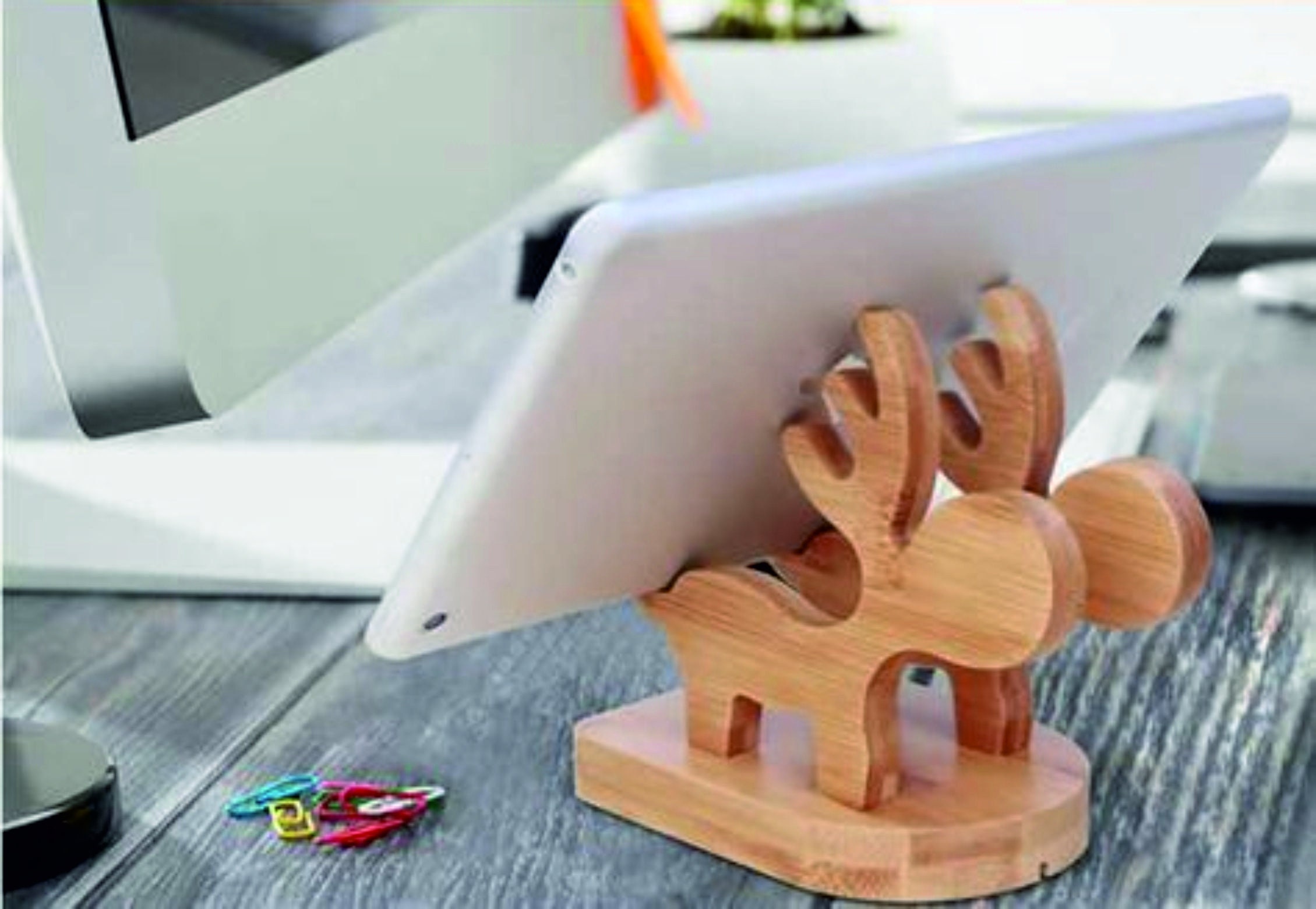 Wooden Deer Phone Stand - Etsy