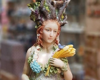 Greek Gaia Statue - Etsy