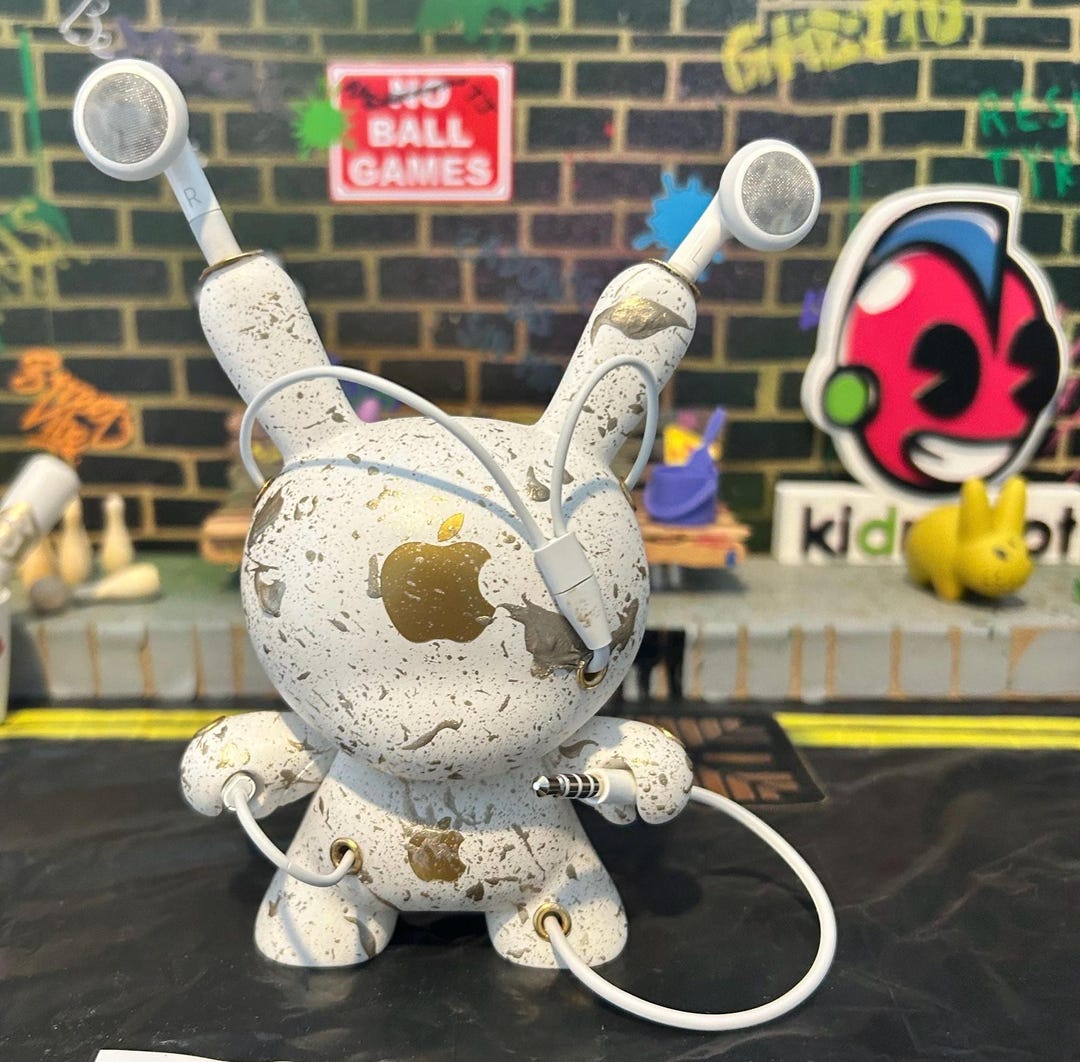 Kidrobot Munny Custom Design - Etsy