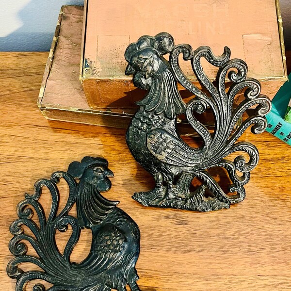 Wilton Cast Iron - Etsy