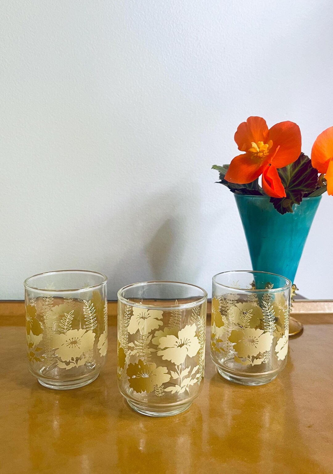 Vintage Hibiscus Flower Juice Glasses by Libbey, Three Neutral Floral ...